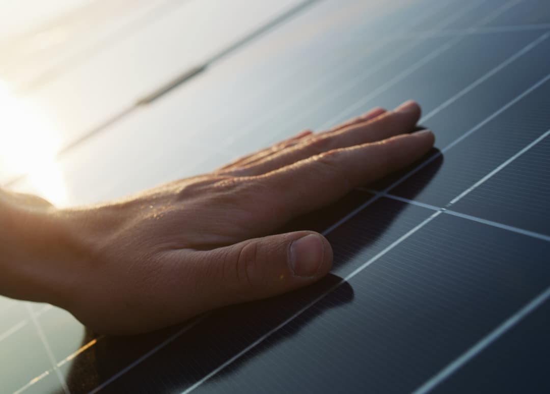 Autoconsommation solaire pour entreprises | Enrise